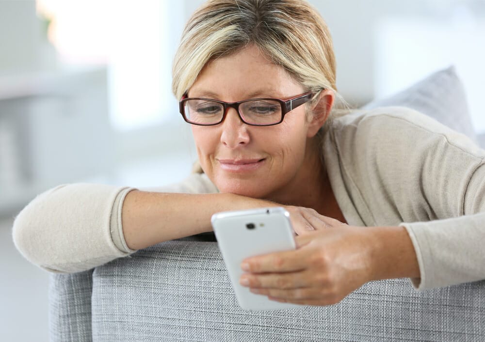 Essilor Essentials: Mid-Range Lens - mivision