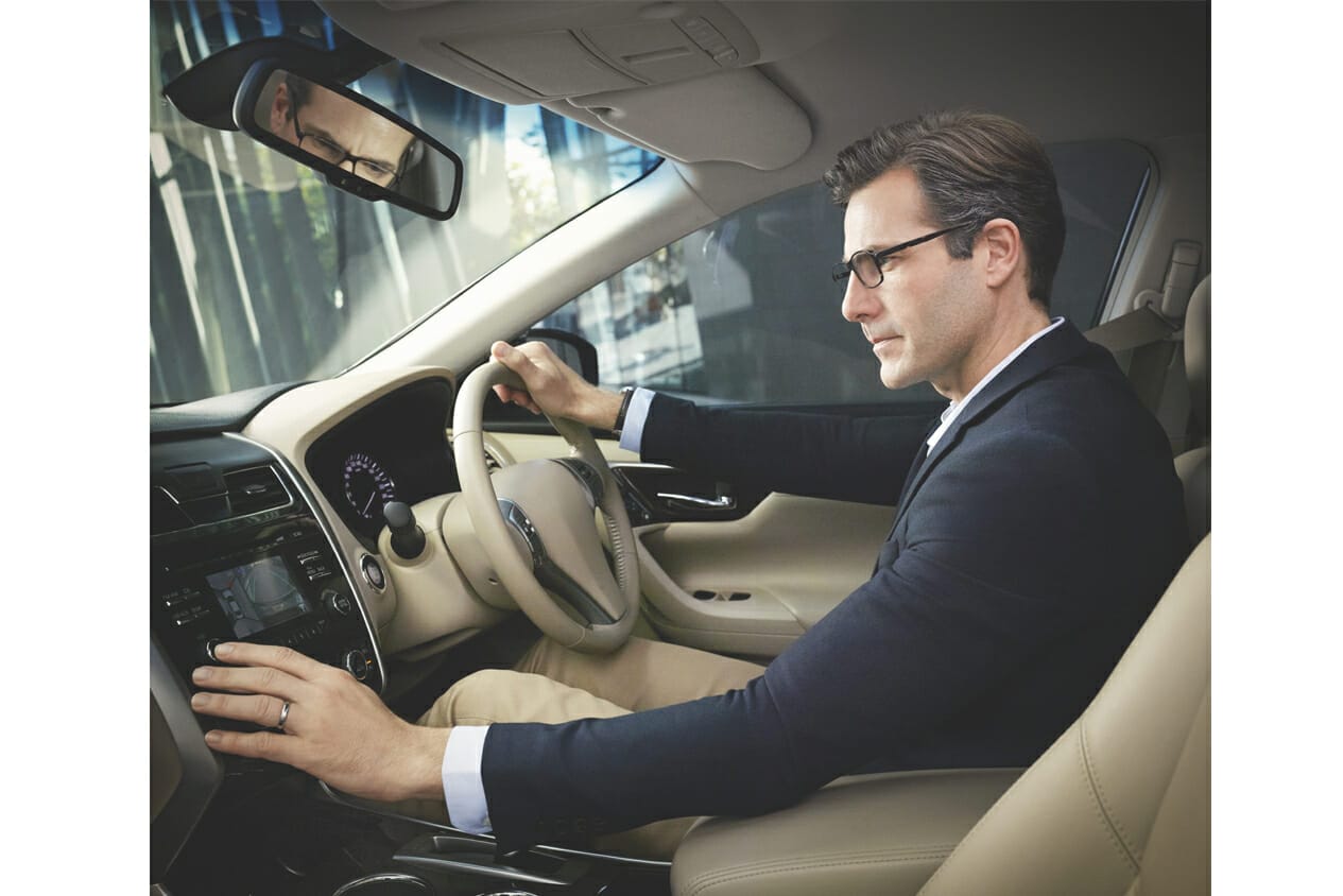 Sharpen Up with Premium Progressive Lenses - mivision