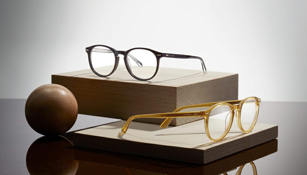 Standing Out: Office Frames Shed Their Conservative Image - mivision