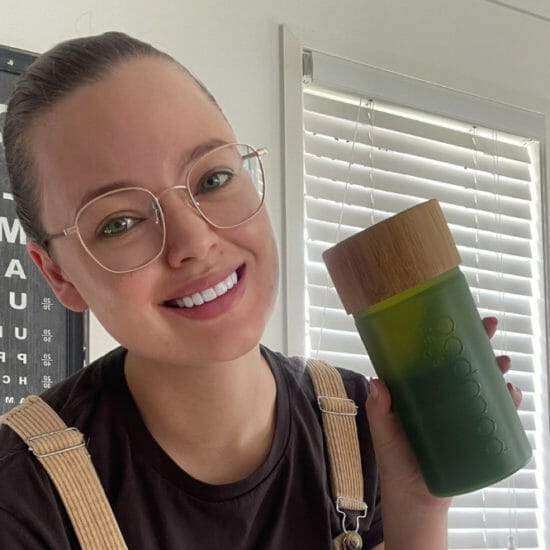 Essilor's Interview Near Vision Lenses - mivision