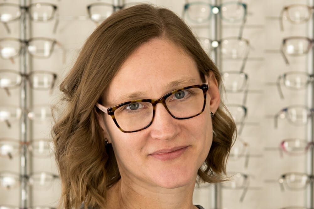 Following the Light: Honing Expertise in Syntonics Therapy - mivision