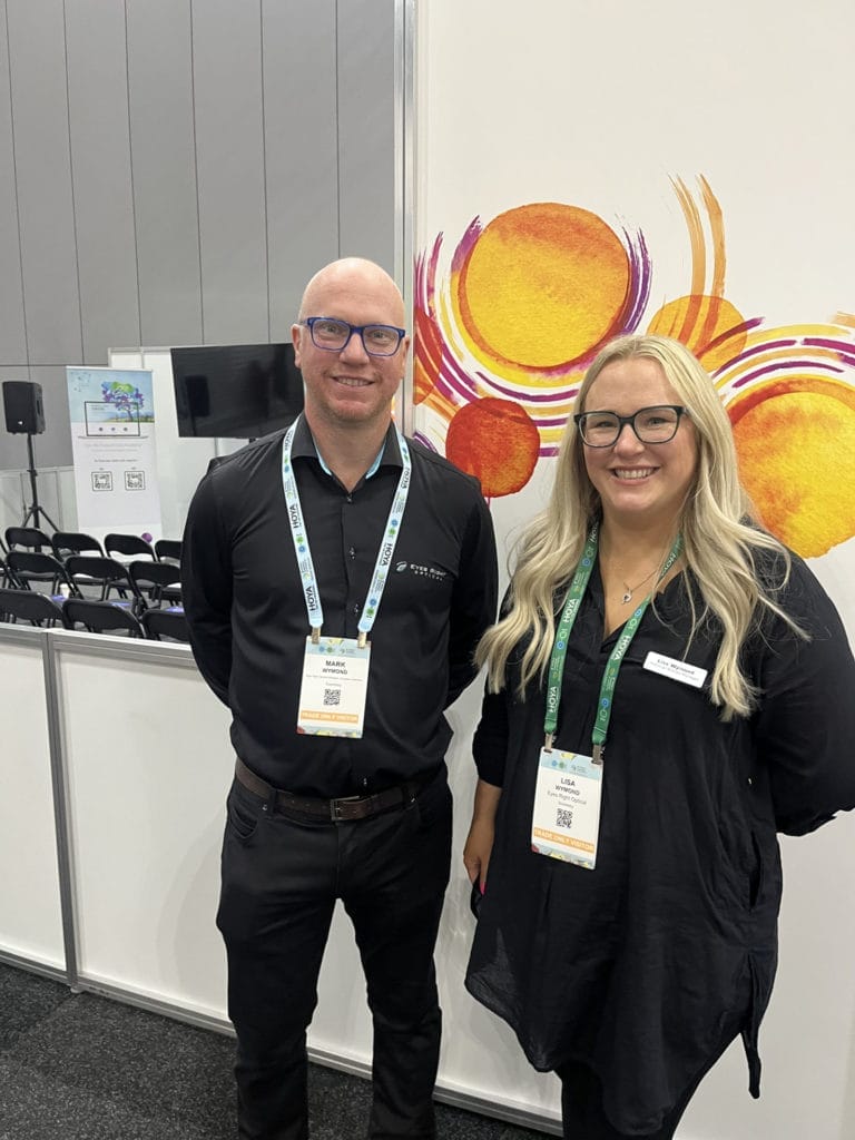 O=MEGA23 Trade Show Lights Up Industry - mivision