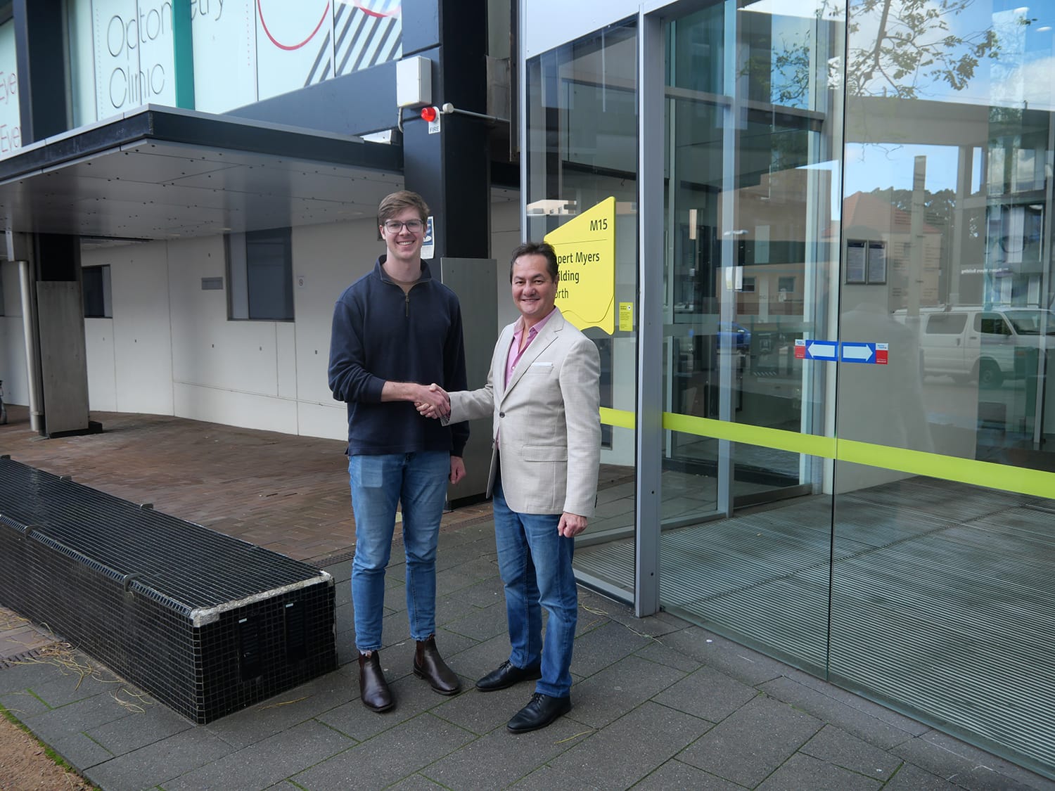 UNSW Students Sign Up for mivision - mivision