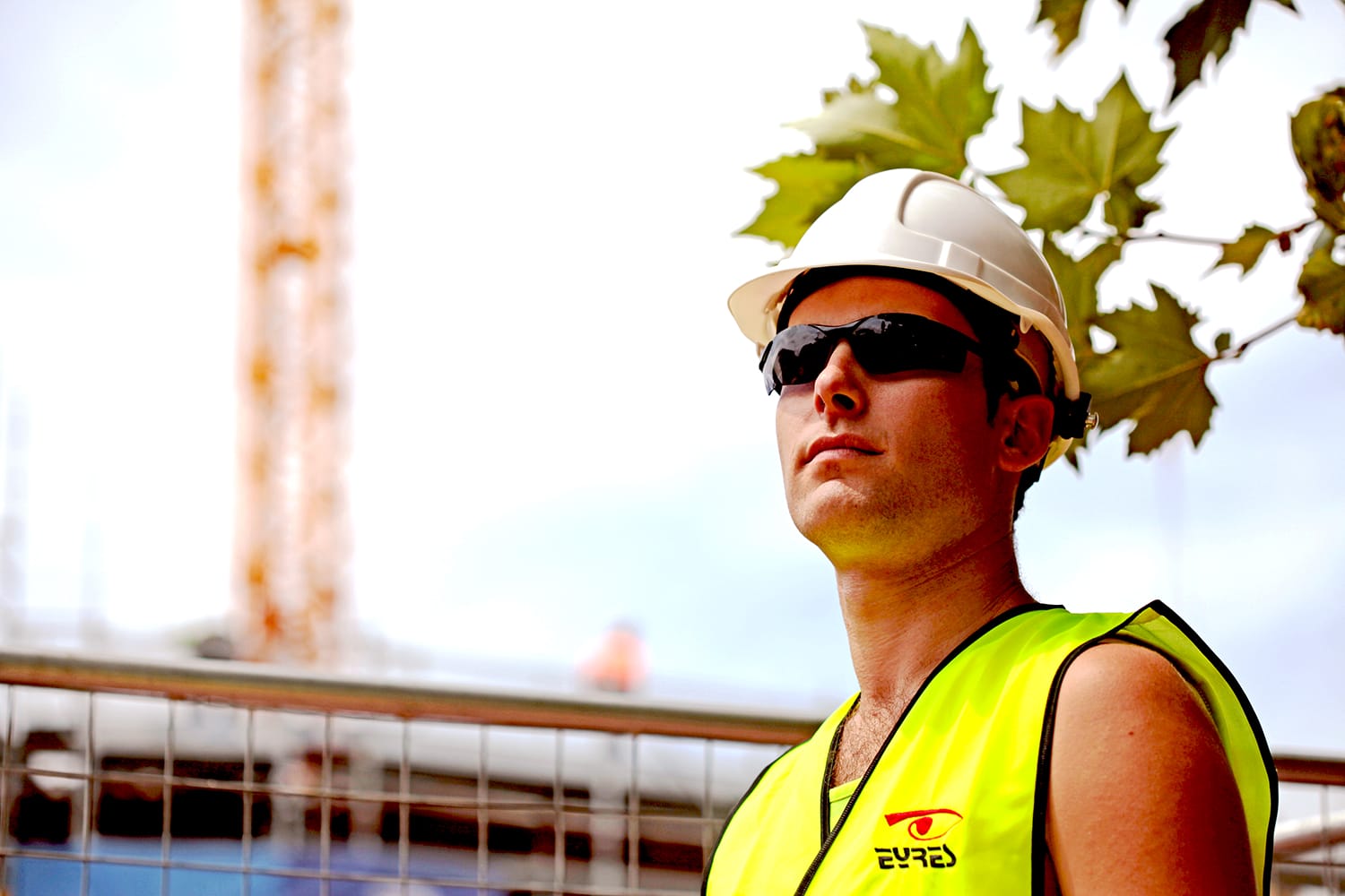 Eyewear for Tradies Protecting Vision on the Job - mivision