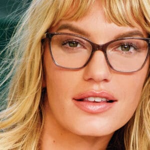 Essilor's Interview Near Vision Lenses - mivision