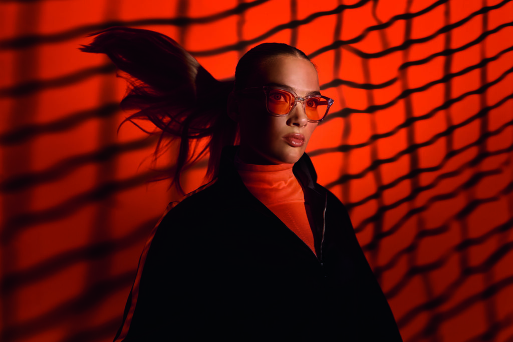 HOYA Launches Sensity Colours - mivision